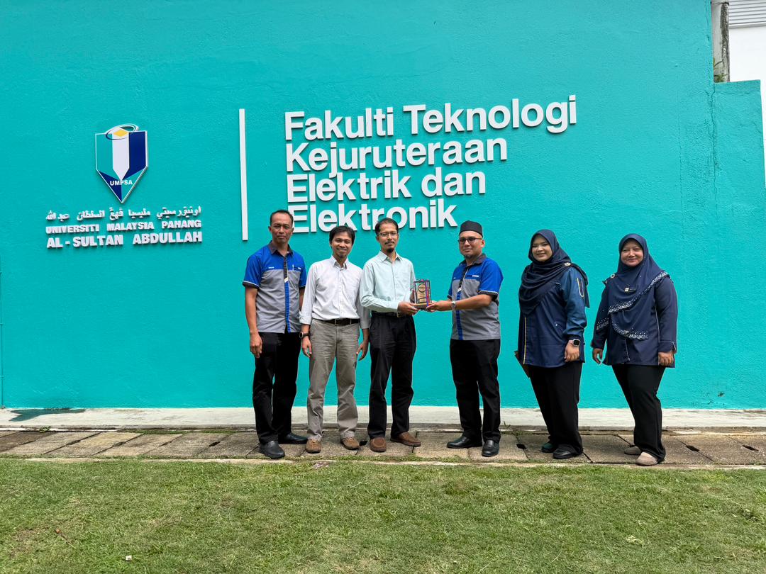FTKEE UMP - Lawatan Penandarasan Program Teknologi Elektrik, Kolej ...